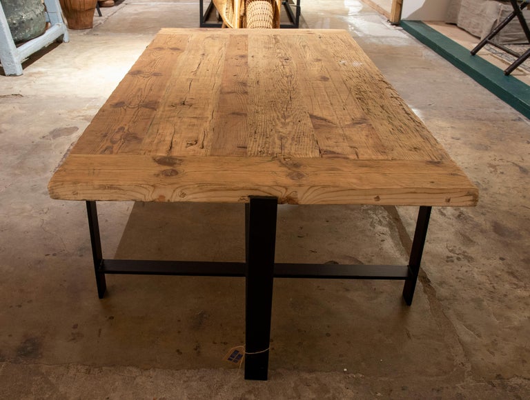 Coffee Table with Antique Wooden Top and Simple Iron Feet For Sale at ...