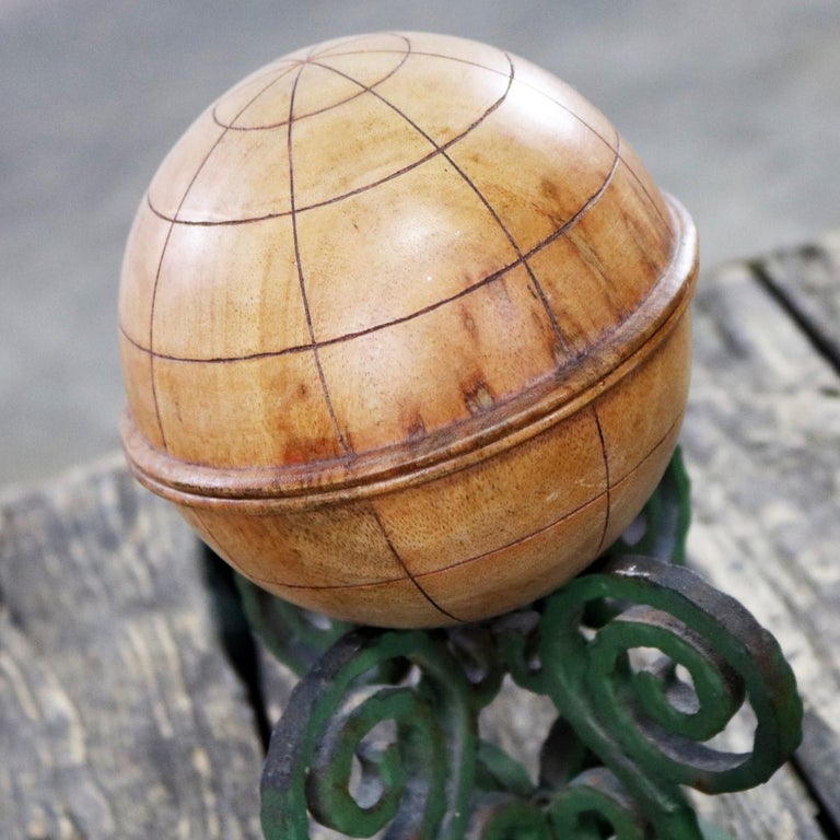 Collection of Orb Objects on Stands as Centerpiece or Object d ‘Art For ...