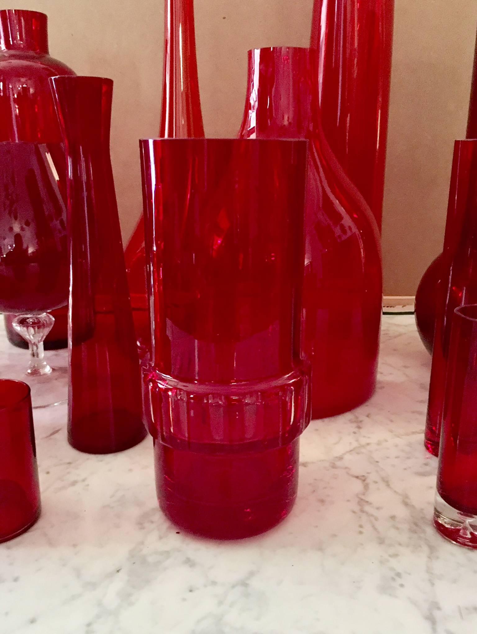 Collection of Red Glass Vases at 1stDibs | red glass vases for sale
