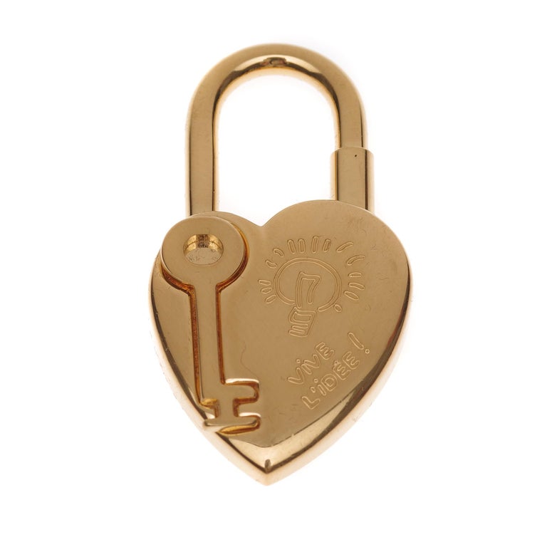 Collector Hermès Golden Padlock "Heart" for the "Year of Fantasy 2004 ...