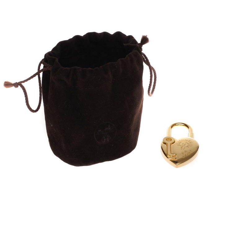 Collector Hermès Golden Padlock "Heart" for the "Year of Fantasy 2004 ...