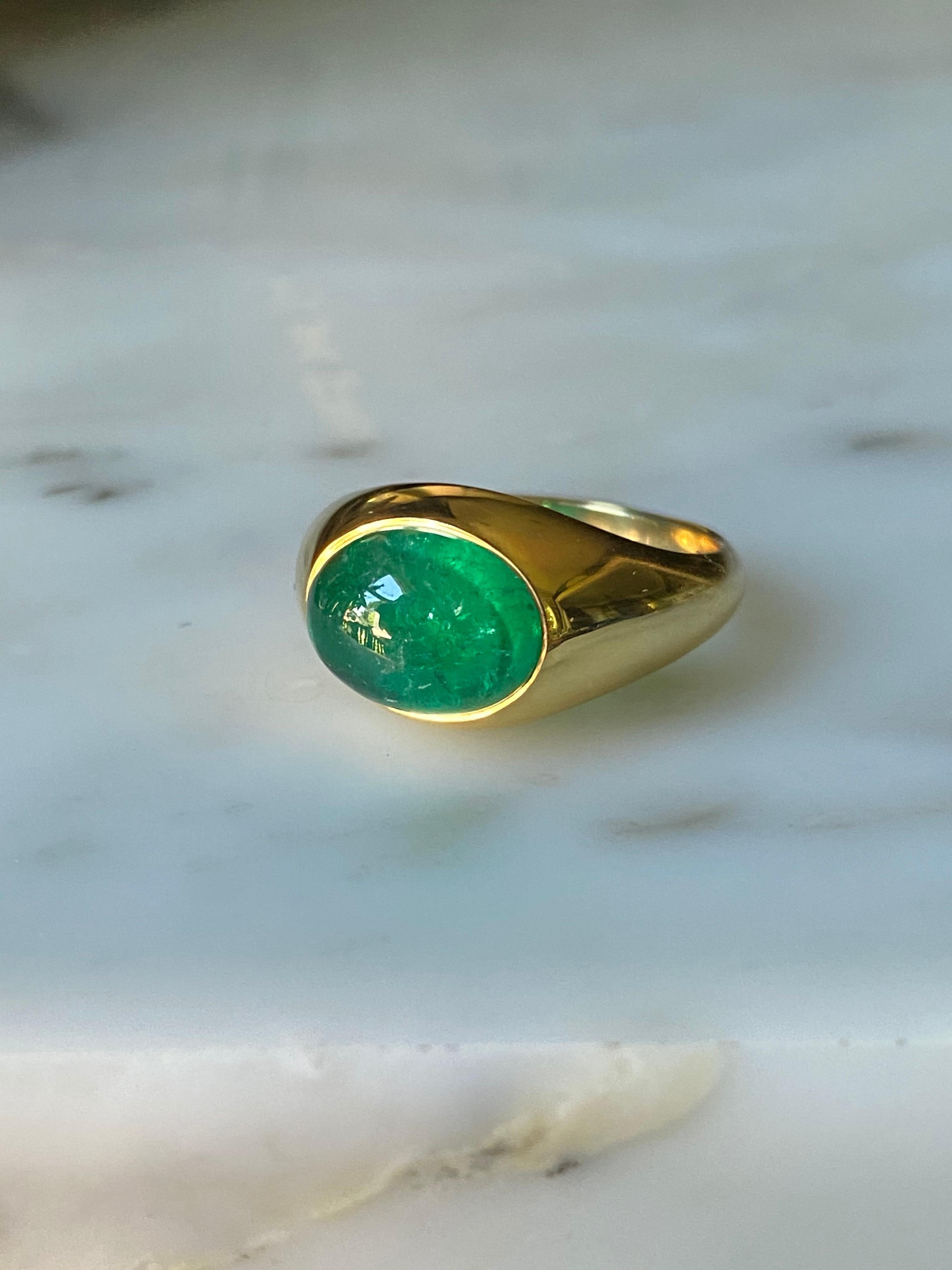 Colombian Emerald Cabochon Ring in 18 Karat Gold at 1stDibs | men's ...
