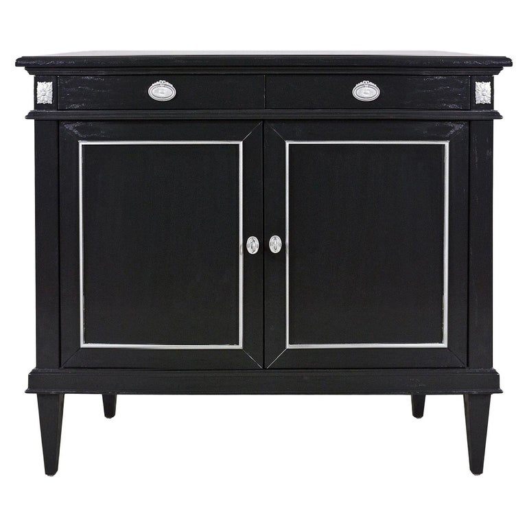 Colonial-Style 2-Door Black Oak Sideboard For Sale at 1stDibs