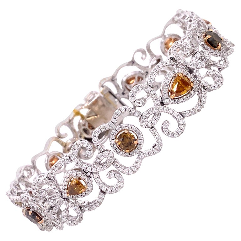 Colored Diamond and White Diamond Bracelet For Sale at 1stDibs