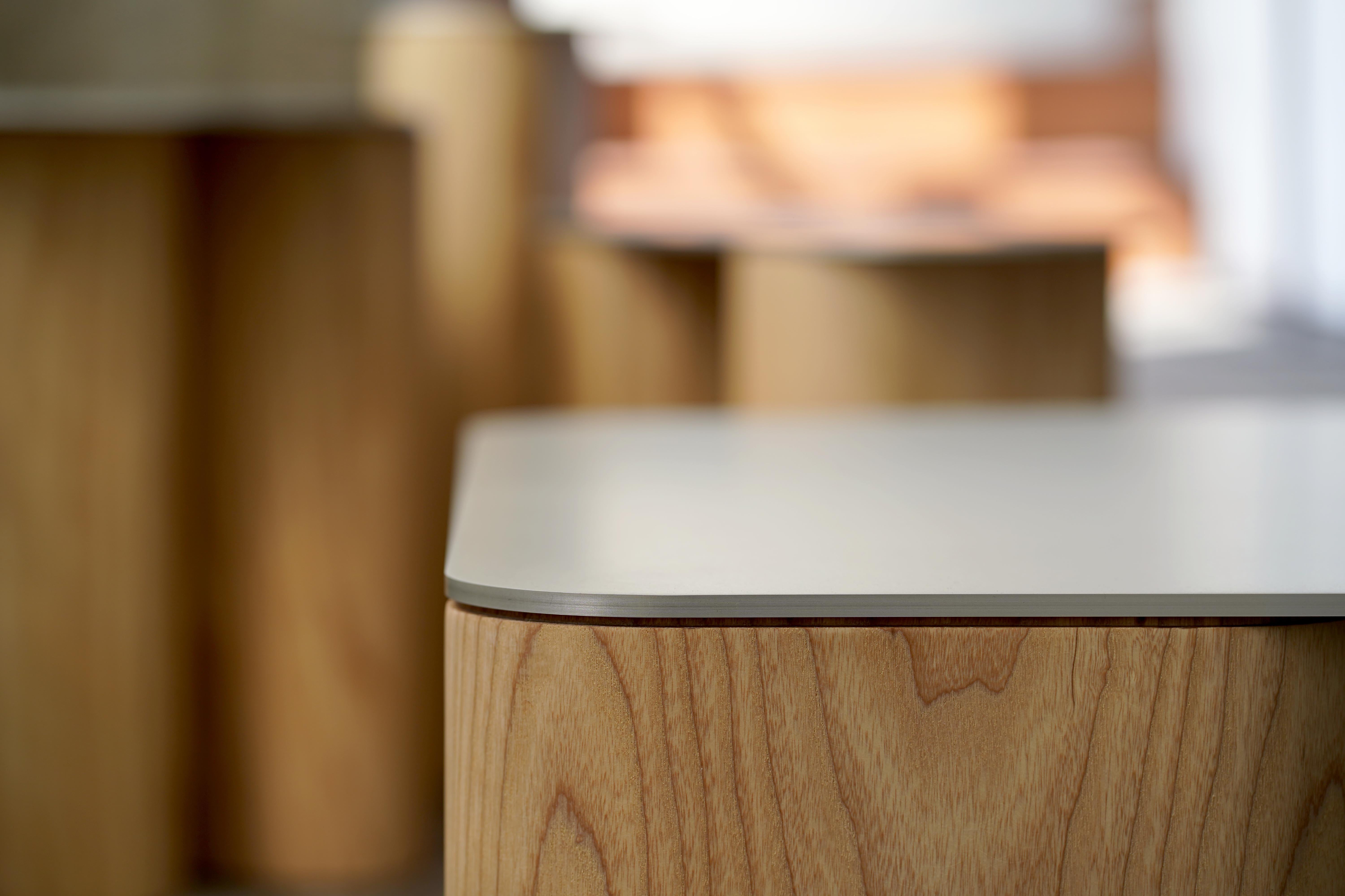 Colossal Table Collection For Sale at 1stDibs | moto chair medium small