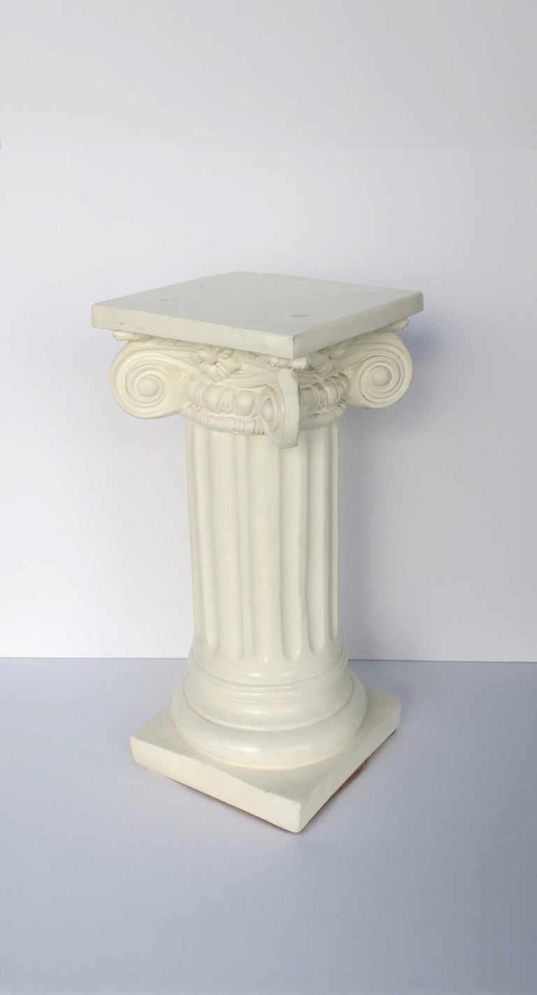 Column Pillar Pedestal Plaster Stand in the Grecian Ionic Neoclassical ...