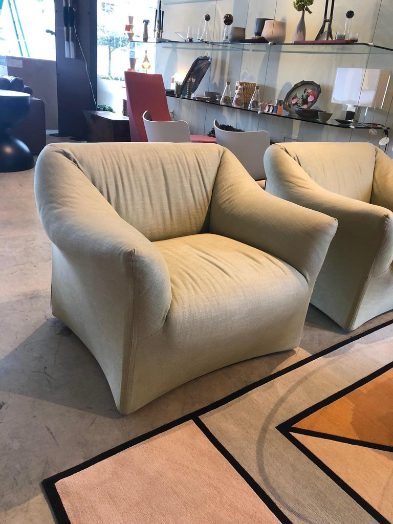 Comfortable Lounge Chairs at 1stDibs