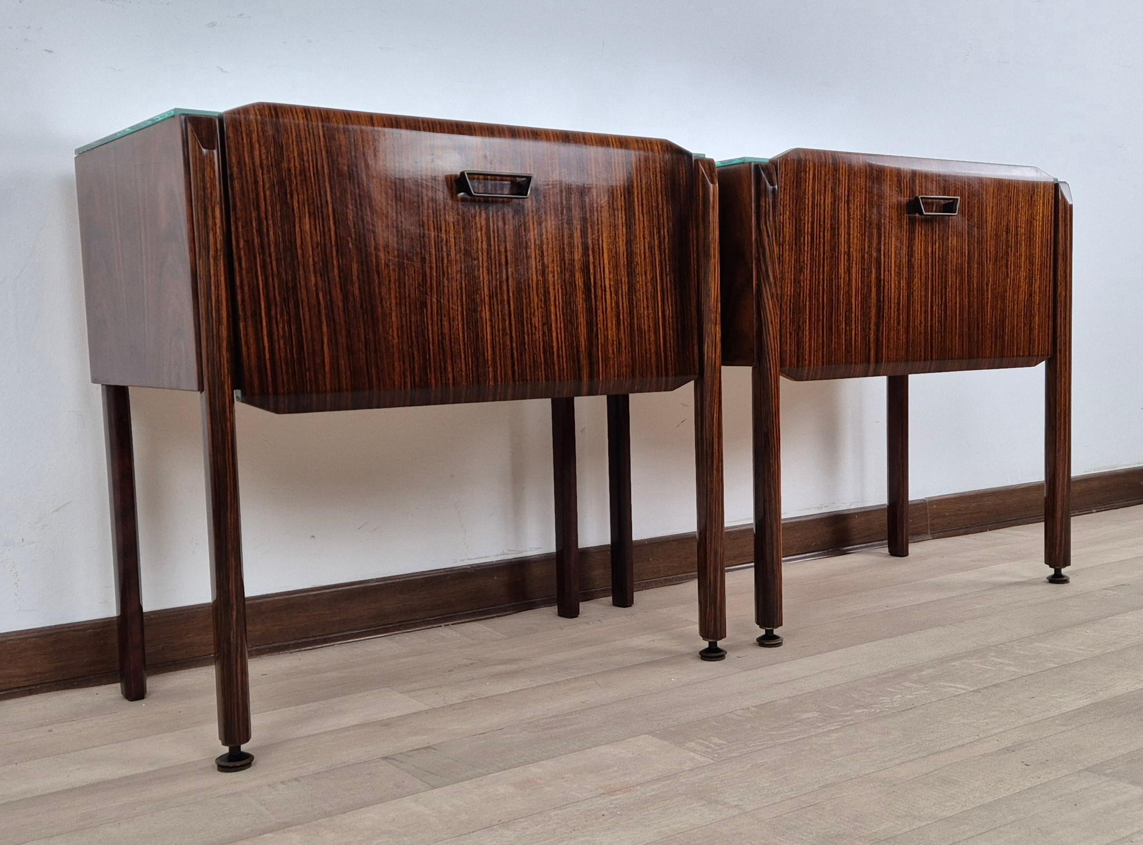 Comodini Italiani Mid Century " Minimalisti " at 1stDibs
