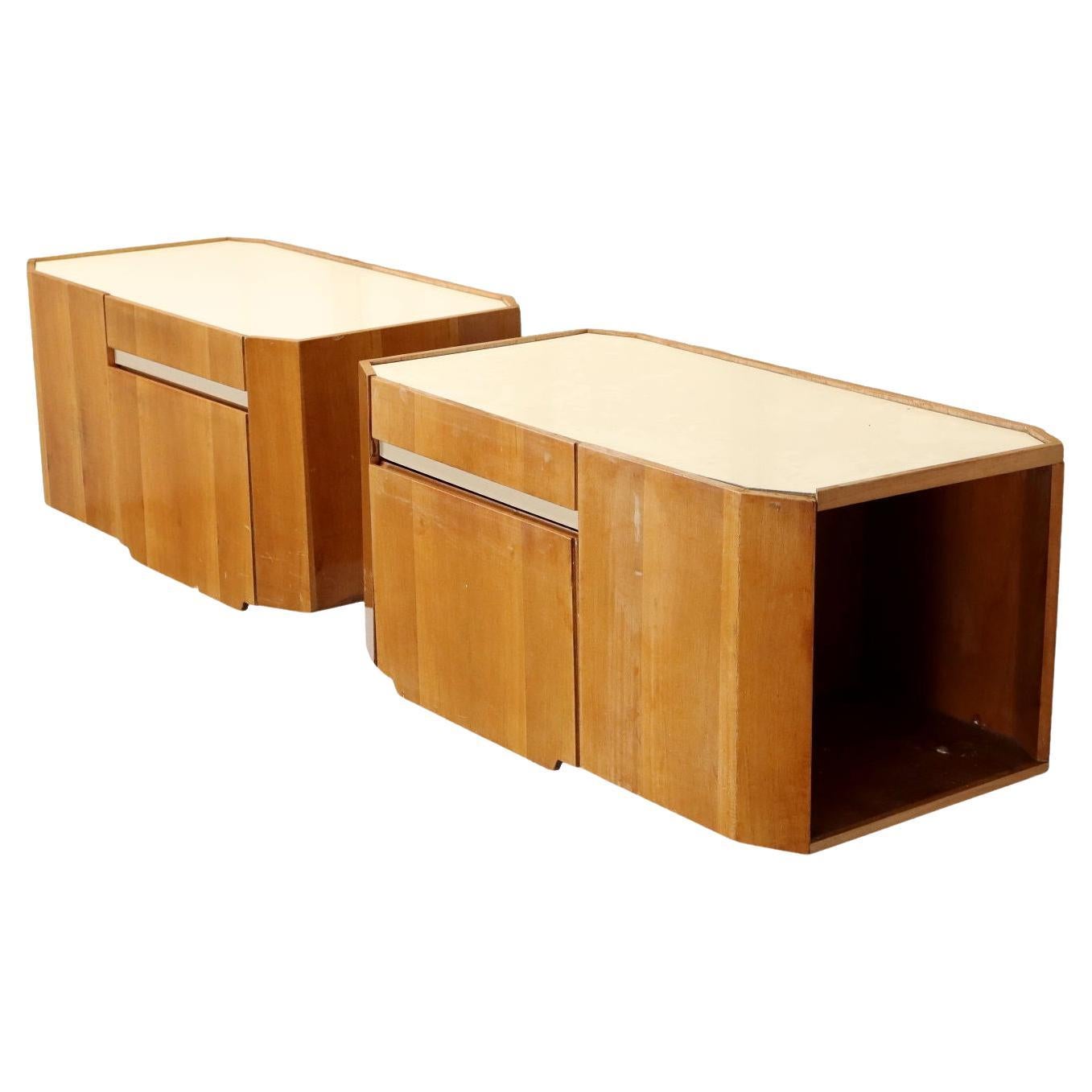 Mesillas de noche colgantes de haya marrón y formica de los años 60 en ...