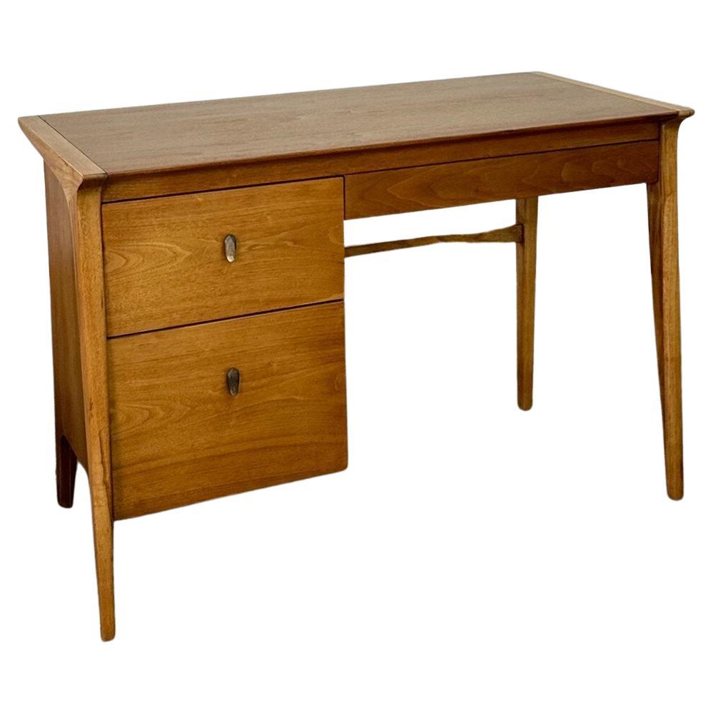 Compact Mid Century Desk by Lane For Sale at 1stDibs