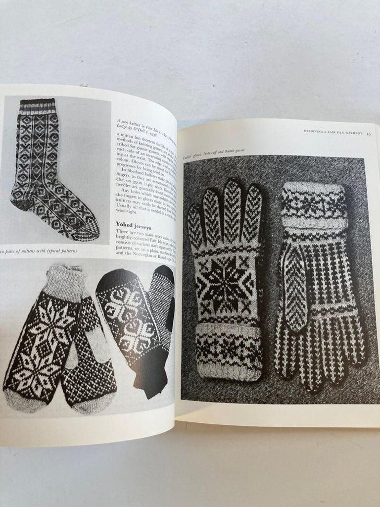 Complete Book of Traditional Fair Isle Knitting by McGregor, Sheila ...
