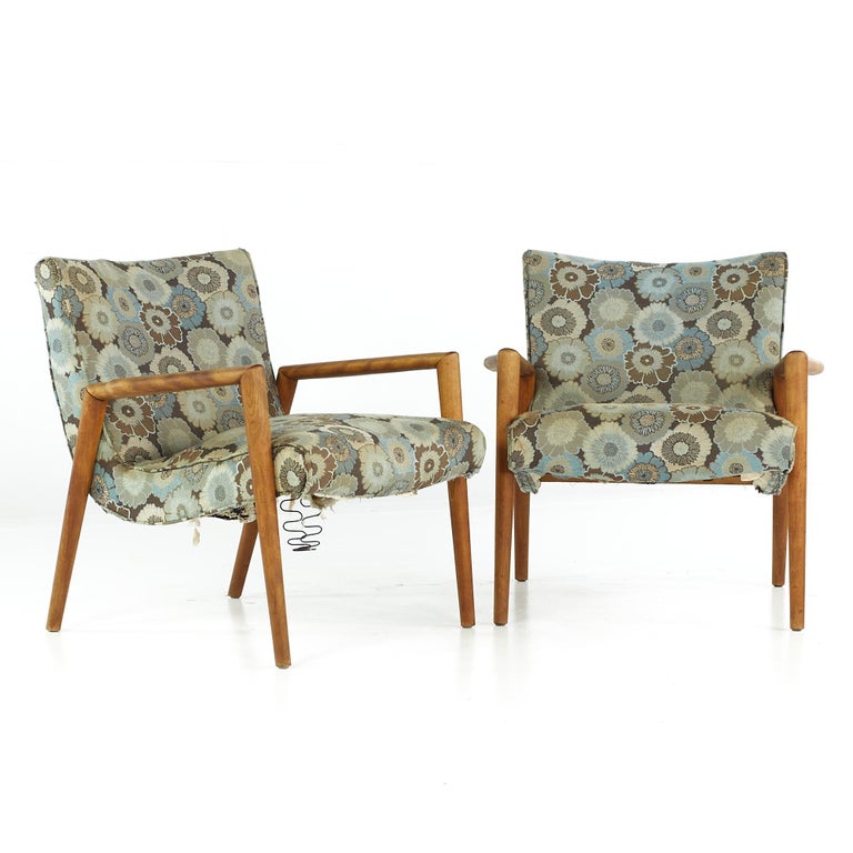 Conant Ball Midcentury Slouch Lounge Chairs, Pair For Sale at 1stDibs