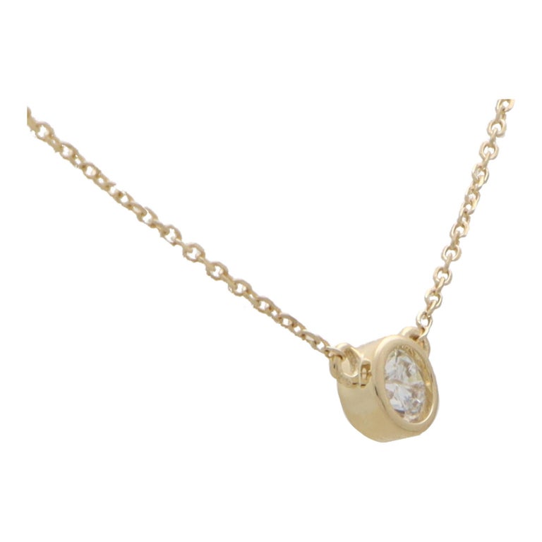 Contemporary 0.20 Carat Diamond Solitaire Pendant Necklace in 14k ...