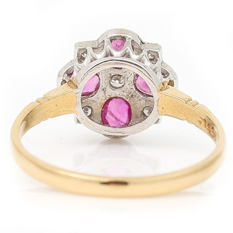 Contemporary 18 Carat Gold Ruby and Diamond Cluster Ring For Sale at ...