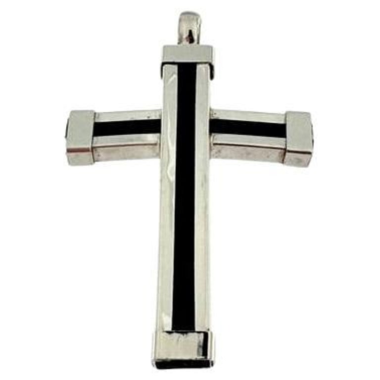 Contemporary 18 Karat White Gold and Rubber Cross For Sale at 1stDibs