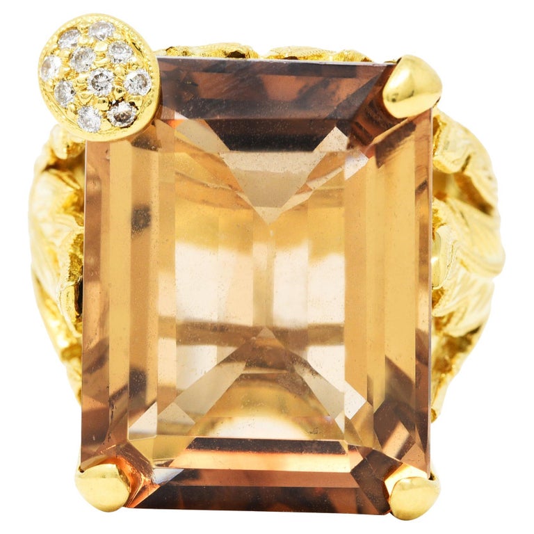 Contemporary 21.10 Carats Andalusite Diamond 18 Karat Yellow Gold ...