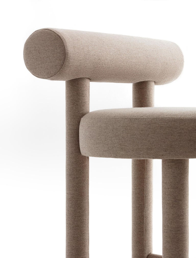 Contemporary Bar Chair 'Gropius CS1' by Noom, Fully upholstered, Calico ...