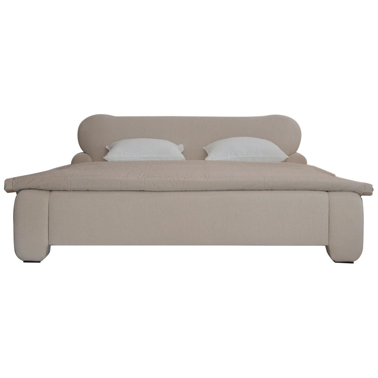 Mara Shell-Shaped Bed by Ilaria Ferraro For Sale at 1stDibs