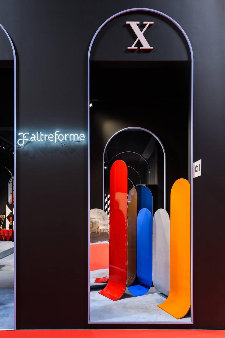 Contemporary Bow Screen in Aluminium For Sale at 1stDibs