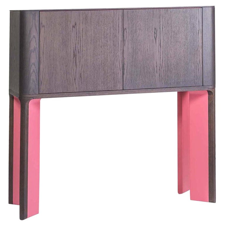 Contemporary Curved Highboard with Lacquered Base For Sale at 1stDibs