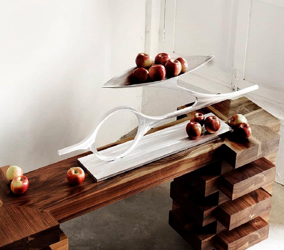 Contemporary Decorative Object Made of Aluminum For Sale at 1stDibs