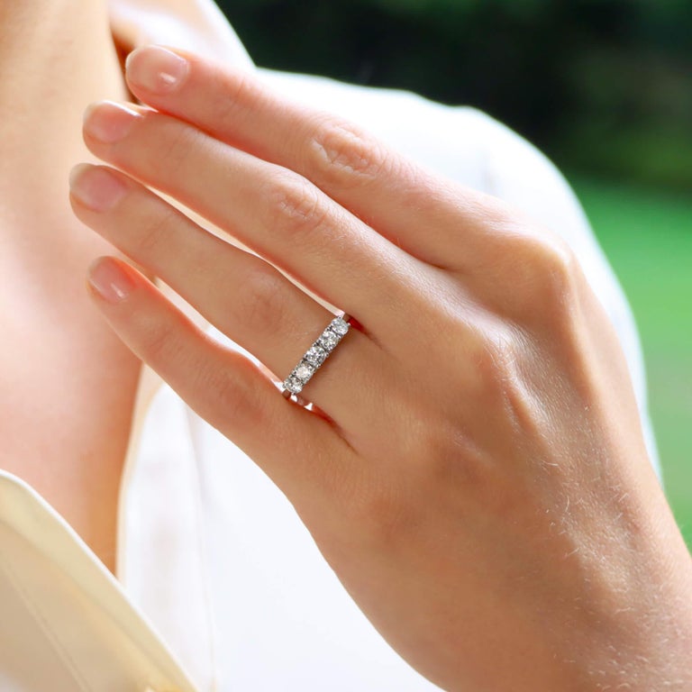 Contemporary Diamond Five Stone Ring Set in Platinum For Sale at 1stDibs