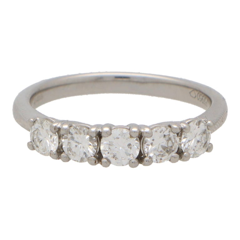 Contemporary Diamond Five Stone Ring Set in Platinum For Sale at 1stDibs