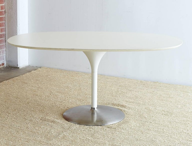 Contemporary Eero Saarinen Style Oval Tulip Table at 1stDibs