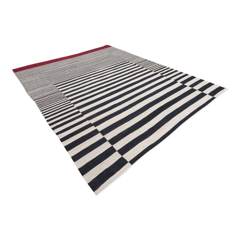 Contemporary, Handmade Flat-Weave Rug, Lines Design with Black and Red ...