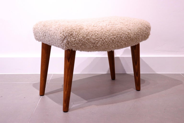 Contemporary Handmade Sheepskin and Oak 'Teddy Bear' Tub Chair and ...