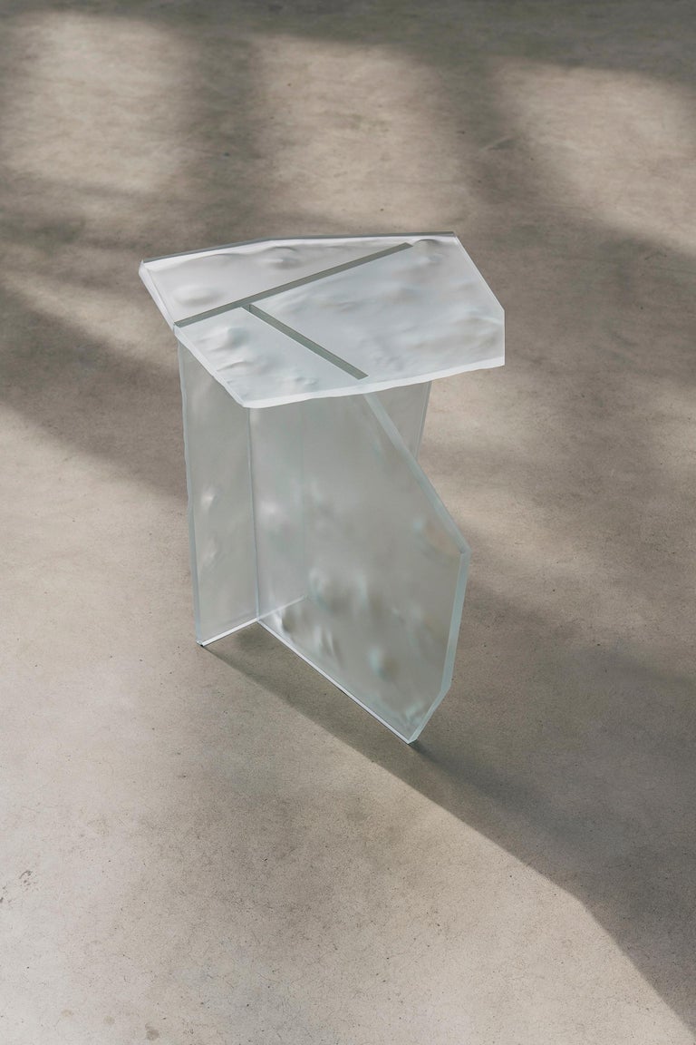 Contemporary ICED-SB1 Side Table in sandblasted white optic glass For ...