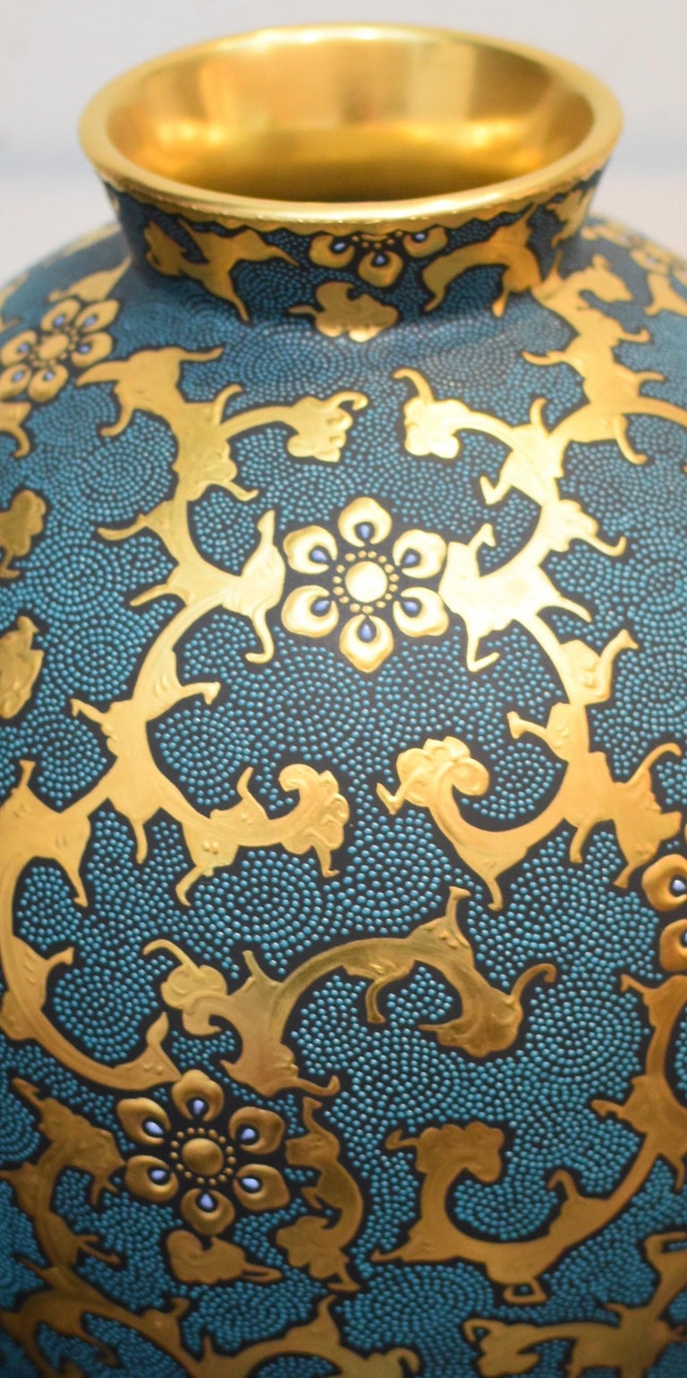 Japanese Pure Gold Blue Porcelain Vase by Contemporary Master Artist at ...