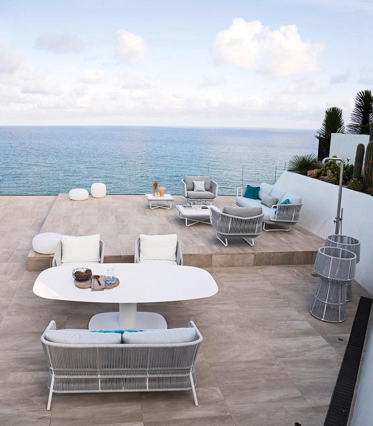 Contemporary Oval Outdoor Dining Table For Sale at 1stDibs