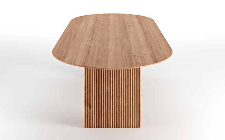 Contemporary Oval Ten Table 370, Light Oak For Sale at 1stDibs