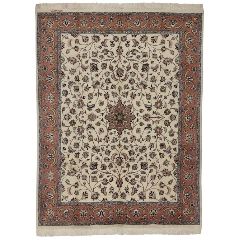 Contemporary Persian Style Rug with Traditional Style For Sale at 1stDibs