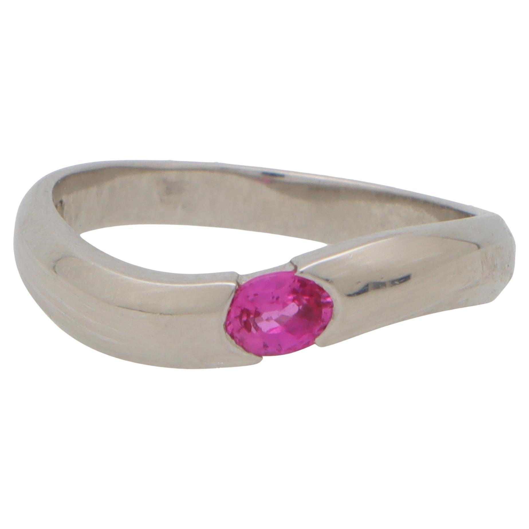 Contemporary Pink Sapphire Curved Wave Band Set in Platinum For Sale at ...