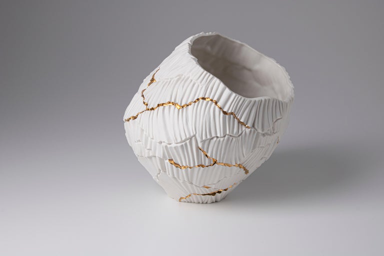 Contemporary Porcelain Bowl Gold Kintsugi White Ceramic Hand-Painted ...