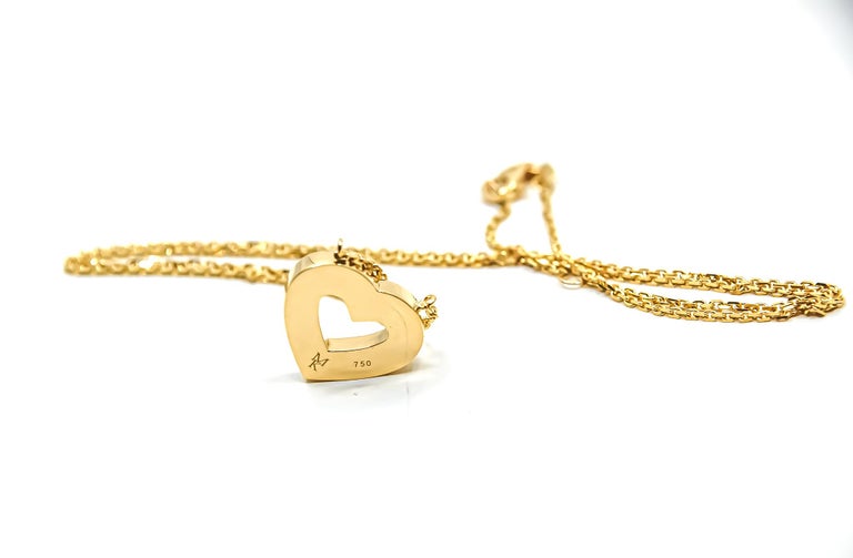 Contemporary Romantic Charm Heart Pendant Necklace 18Kt Gold For Sale ...