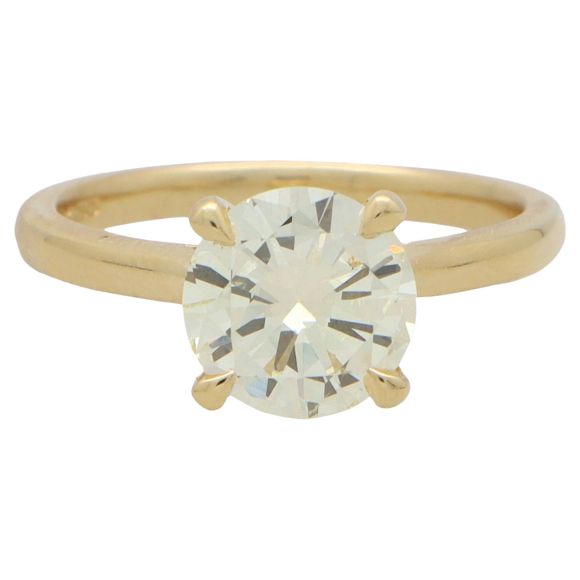 Contemporary Round Brilliant Cut Diamond Solitaire Ring in 18k Yellow ...