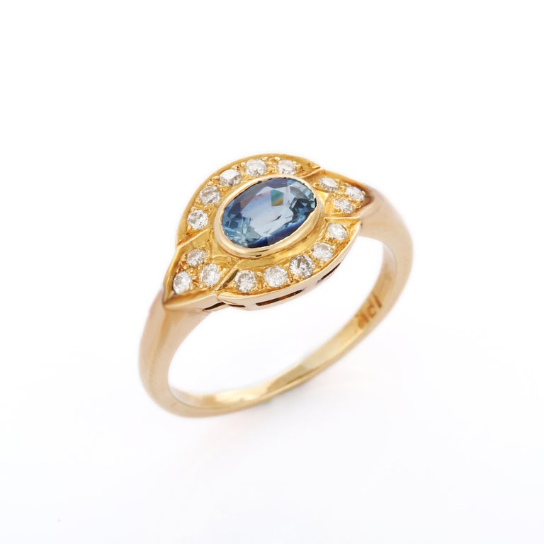 Customizable 18K Yellow Gold Contemporary Sapphire Diamond Wedding Ring For Sale at 1stDibs