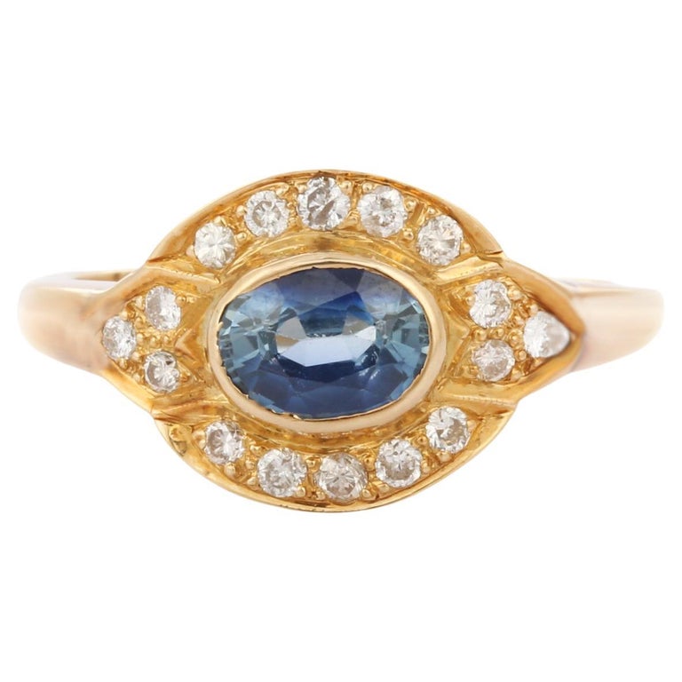 Customizable 18K Yellow Gold Contemporary Sapphire Diamond Wedding Ring For Sale at 1stDibs