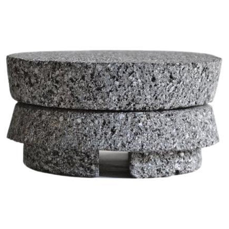 Contemporary Stone Sculpture Inspired in Mayan Temple Buildings Temple ...