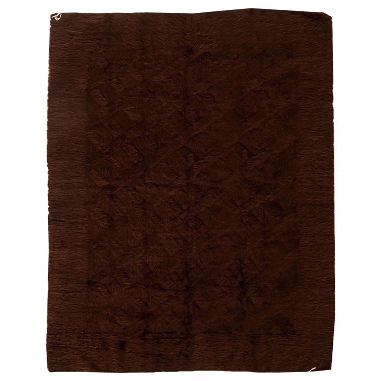 Contemporary Taurus Collection Handmade Goat Hair Rug by Doris Leslie ...