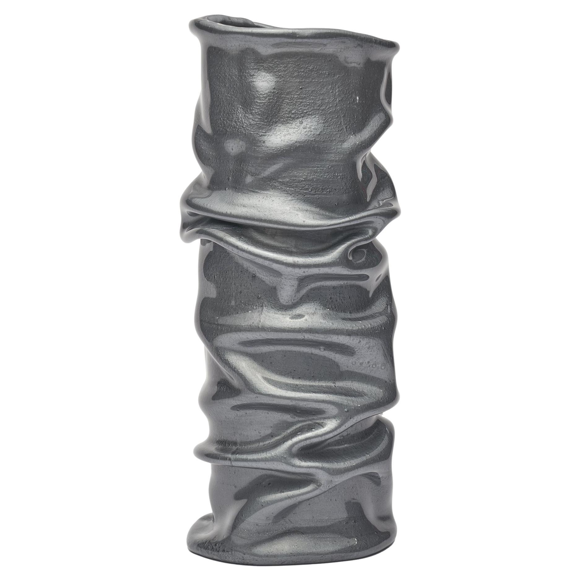 Contemporary Venere Flower Vase in Silver Resin For Sale at 1stDibs