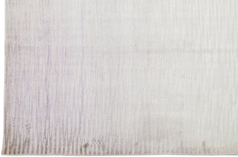 Contemporary Wool and Silk Rug Handmade In Silver For Sale at 1stDibs