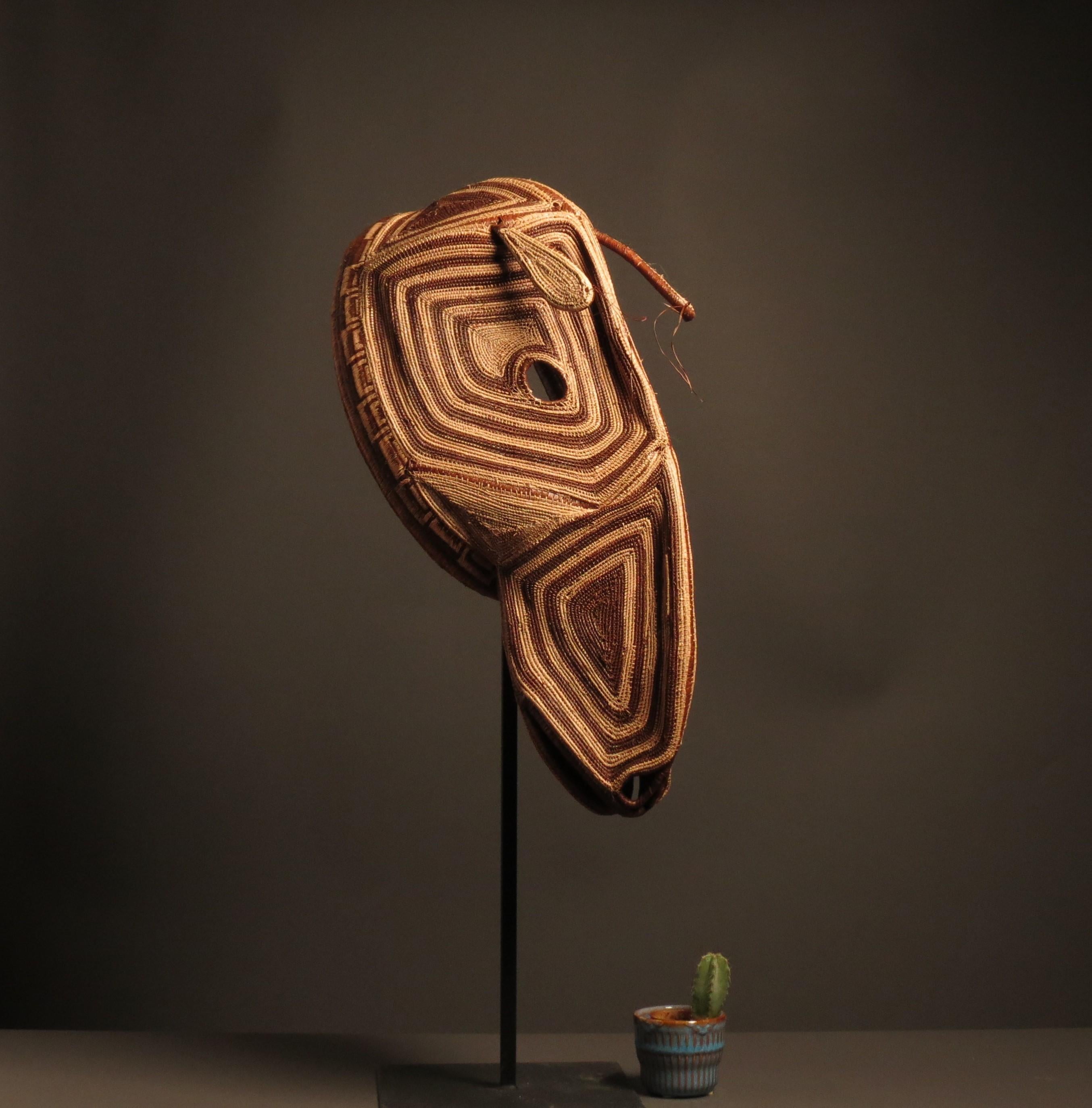 Tribal mask from the jungle of centro America For Sale at 1stDibs