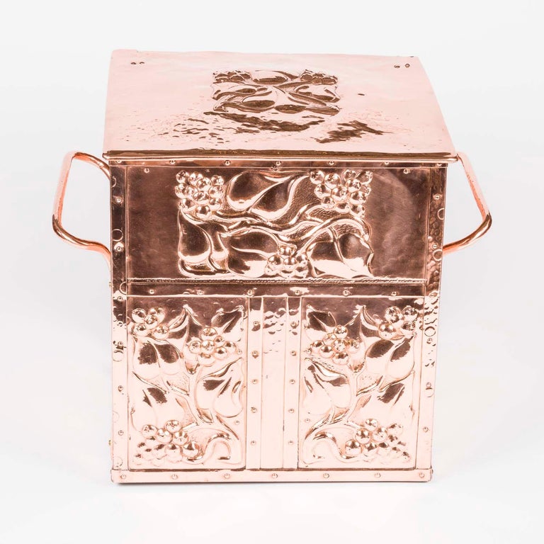 Copper Art Nouveau Fireside Box For Sale at 1stDibs