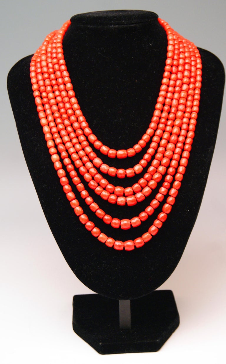 Coral Bead Necklace 469 Beads Gold 14 Carat Vienna Austria Made, circa ...