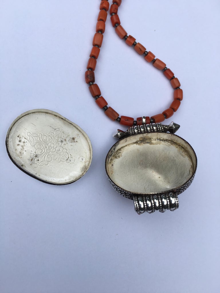 Coral Box Pendant with Coral Necklace For Sale at 1stDibs