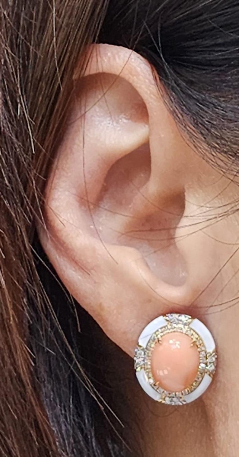 Coral Diamond Enamel Earring in 18 Karat Yellow Gold For Sale at 1stDibs